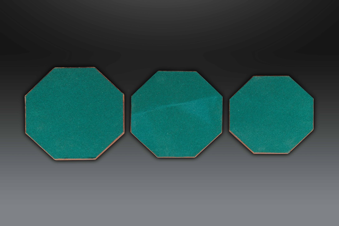 A Rare Set of Three George III Mahogany Graduated Octagonal Trays ...